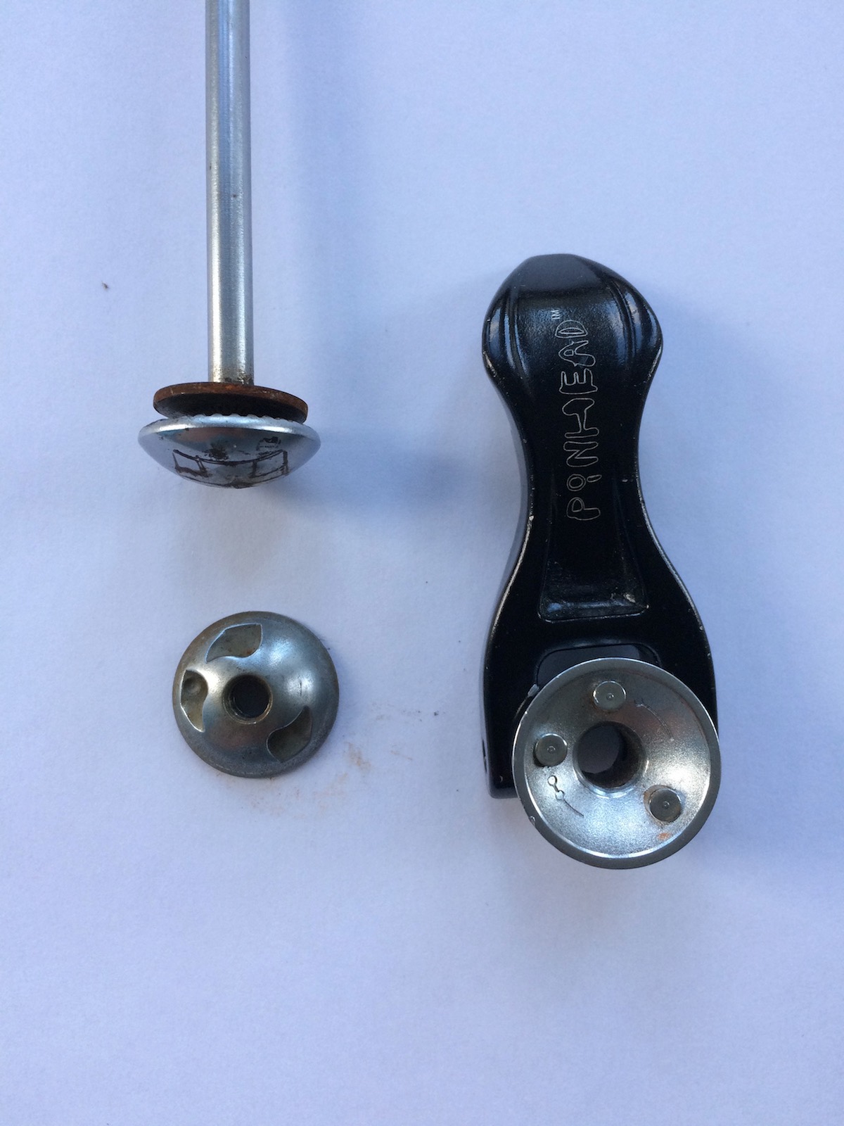 How to protect bike components against theft - 0815 Blog